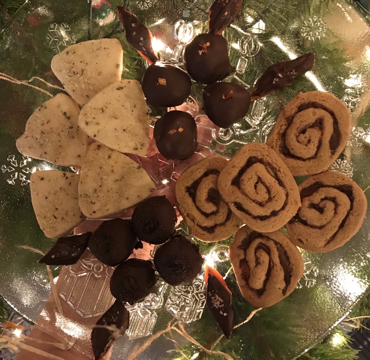 Kahlua Dark Chocolate Truffles with Black Onyx Sugar and Coffee Beans ...